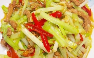 韭黄青椒炒肉丝怎么做_家常做法步骤