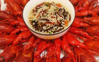 龙虾怎么吃_龙虾的正确吃法