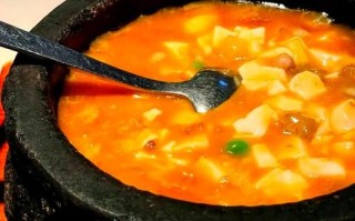 石锅鸡汤豆腐怎么做_石锅鸡汤豆腐需要炖多久
