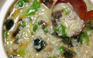 皮蛋瘦肉粥怎么做_皮蛋瘦肉粥的做法视频
