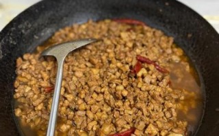 肉臊子怎么炒才香_肉臊子家常做法步骤