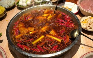 重庆火锅哪里最正宗_重庆火锅为什么这么辣