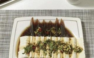 皮蛋怎么做成_皮蛋需要哪些材料