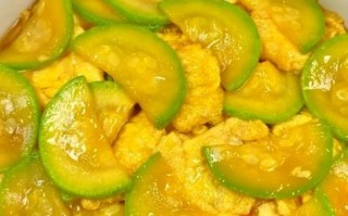 西葫芦炒鸡蛋热量高吗_西葫芦炒鸡蛋营养价值