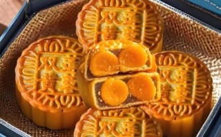 莲蓉月饼的功效与作用_莲蓉月饼吃了会上火吗