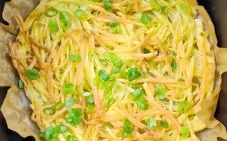 土豆饼怎么做才外酥里嫩_家常土豆饼简单做法