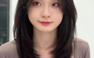 大饼脸适合什么发型女_圆脸显瘦发型推荐