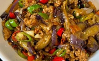 茄子怎么做好吃_茄子炒肉的家常做法