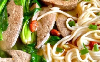 猪肝面条怎么做好吃_猪肝面不腥的秘诀