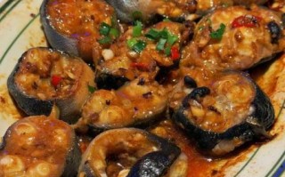 清蒸鳗鱼怎么做_清蒸鳗鱼蒸多久