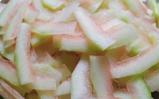 西瓜皮炒肉怎么做_西瓜皮炒肉好吃吗
