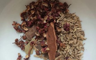 椒盐核桃仁怎么做_家庭版椒盐核桃做法