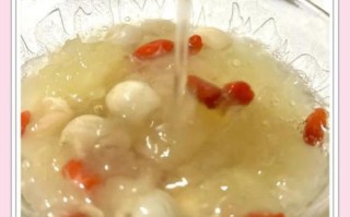 银耳汤怎么煮才出胶_银耳汤做法步骤详解