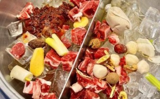 羊肉火锅怎么做才没膻味_家庭版羊肉火锅底料配方