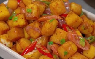 炒馒头丁怎么做_炒馒头丁的家常做法