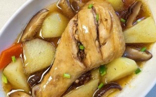 香菇炖鸡腿怎么做好吃_香菇炖鸡腿需要焯水吗