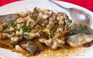 大蒜烧鲶鱼怎么做_大蒜烧鲶鱼的家常做法