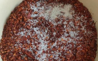 炸辣椒油怎么做_辣椒油不糊的秘诀