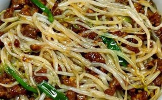 绿豆芽炒肉片怎么炒才脆_绿豆芽炒肉片用焯水吗