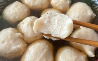 自制鱼丸子怎么做好吃_自制鱼丸子的做法步骤