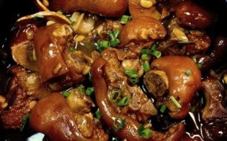 土豆炖猪蹄怎么炖好吃_猪蹄软糯不腥的秘诀