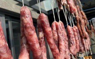 原味香肠怎么做_正宗配方比例