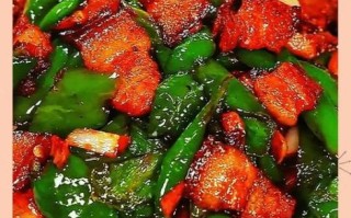 五花肉炒辣椒怎么做_五花肉炒辣椒先炒肉还是先炒辣椒