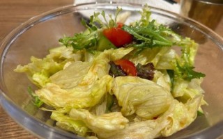 生菜怎么炒好吃_生菜沙拉怎么做