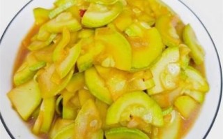 醋溜西葫芦怎么做才脆嫩_正宗做法关键步骤