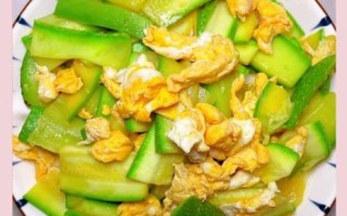 西葫芦炒鸡蛋怎么做_王刚大厨详细步骤