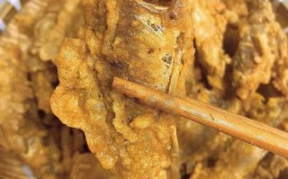 炸鱼是沾干面还是挂面糊_哪个更酥脆