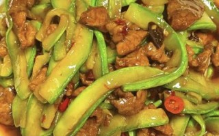 葫芦瓜炒肉片怎么做_葫芦瓜炒肉片用不用焯水