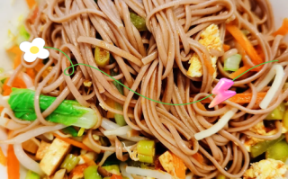 荞麦面怎么做好吃_荞麦面适合做什么菜