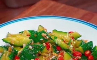 手拍凉拌黄瓜怎么做_手拍黄瓜要不要焯水