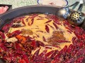 重庆老火锅图片_重庆老火锅为什么那么红