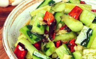 炒黄瓜怎么炒才脆_炒黄瓜要不要焯水