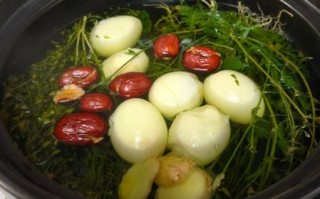 荠菜花煮鸡蛋治头痛吗_荠菜花煮鸡蛋治头痛的做法