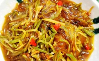 白萝卜炖粉条怎么做_白萝卜炖粉条的家常做法