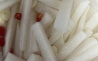 白萝卜泡菜怎么做_白萝卜泡菜要腌多久