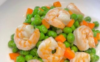 爆炒虾仁青豆怎么做_爆炒虾仁青豆热量高吗