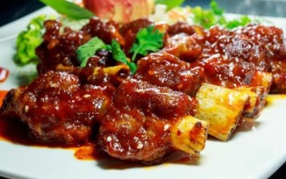 正宗无锡酱排骨怎么做_无锡酱排骨做法窍门