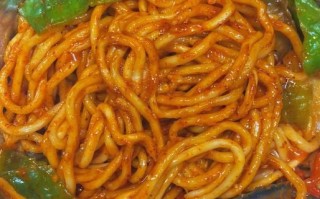 茄子面条怎么做_茄子面条热量高吗