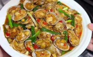 蒜蓉炒花甲怎么炒才没沙_蒜蓉炒花甲的家常做法