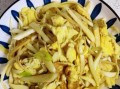 茭白怎么炒好吃_茭白炒鸡蛋的做法窍门