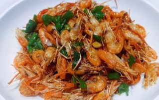 油爆河虾怎么做_油爆河虾用不用焯水