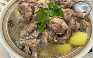 排骨火锅汤底怎么做_家庭版排骨火锅汤底配方