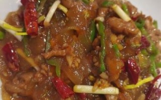 拉皮肉丝怎么炒好吃_家常拉皮肉丝做法