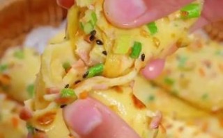 摊鸡蛋饼怎么和面_摊鸡蛋饼用面粉还是淀粉