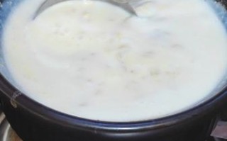 牛奶燕麦粥摆摊配方_摆摊卖牛奶燕麦粥赚钱吗