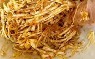 凉拌大头菜丝怎么做_大头菜丝要不要焯水